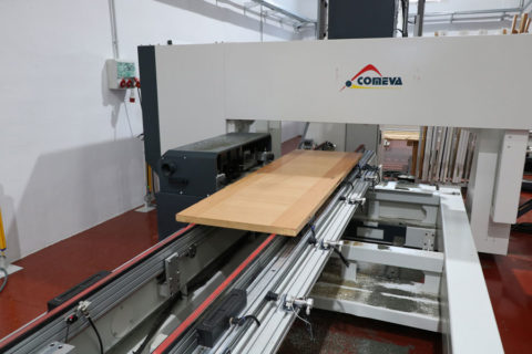 Comeva's new door squaring system for door milling machines
